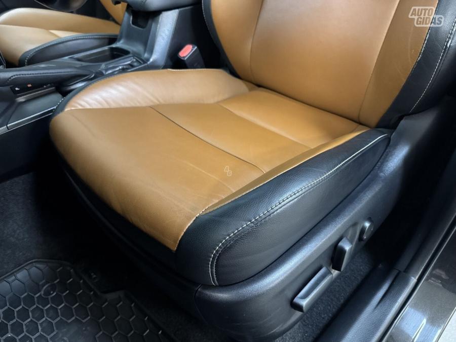 Brūns Toyota RAV4 2017 Viļņa, ar dzinēja tilpumu 2.50 L un nobraukumu 126 tūkst. km par 18999 €, foto 12 vietnē AUTOMOTO.COM.LV