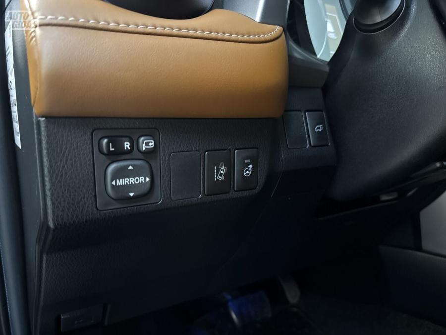 Brūns Toyota RAV4 2017 Viļņa, ar dzinēja tilpumu 2.50 L un nobraukumu 126 tūkst. km par 18999 €, foto 19 vietnē AUTOMOTO.COM.LV