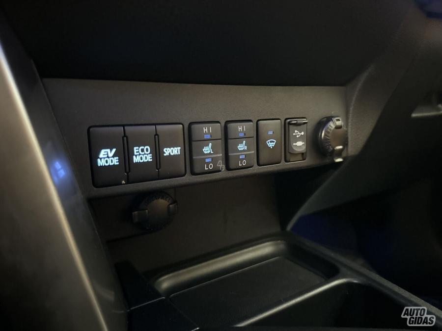Brūns Toyota RAV4 2017 Viļņa, ar dzinēja tilpumu 2.50 L un nobraukumu 126 tūkst. km par 18999 €, foto 21 vietnē AUTOMOTO.COM.LV
