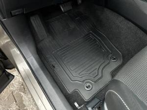 Brūns Toyota RAV4 2017 Rīga, ar dzinēja tilpumu 2.00 L un nobraukumu 94 tūkst. km par 16600 €, foto 15 vietnē AUTOMOTO.COM.LV