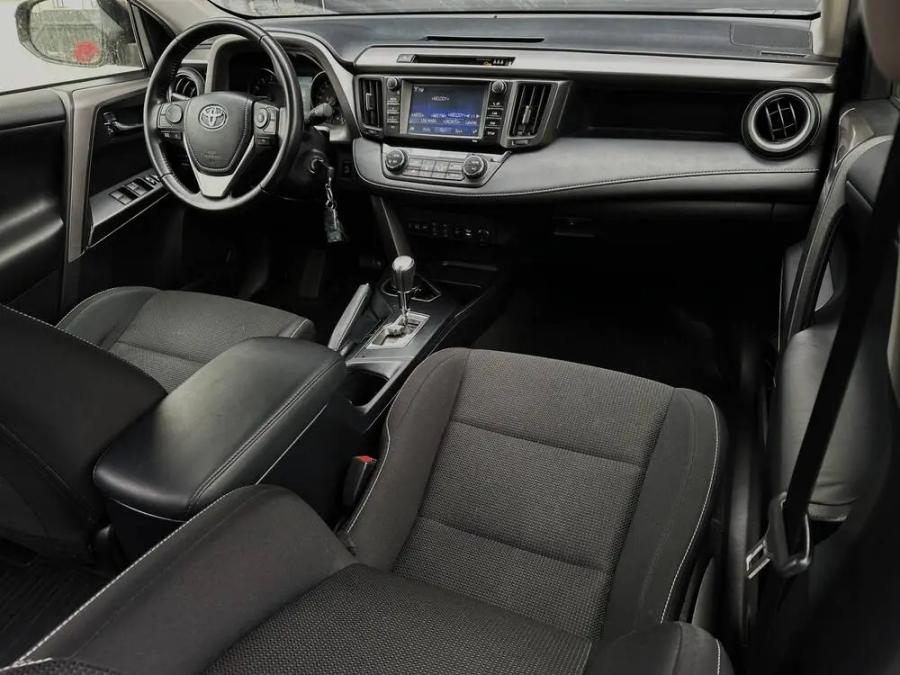 Brūns Toyota RAV4 2017 Rīga, ar dzinēja tilpumu 2.00 L un nobraukumu 94 tūkst. km par 16600 €, foto 16 vietnē AUTOMOTO.COM.LV