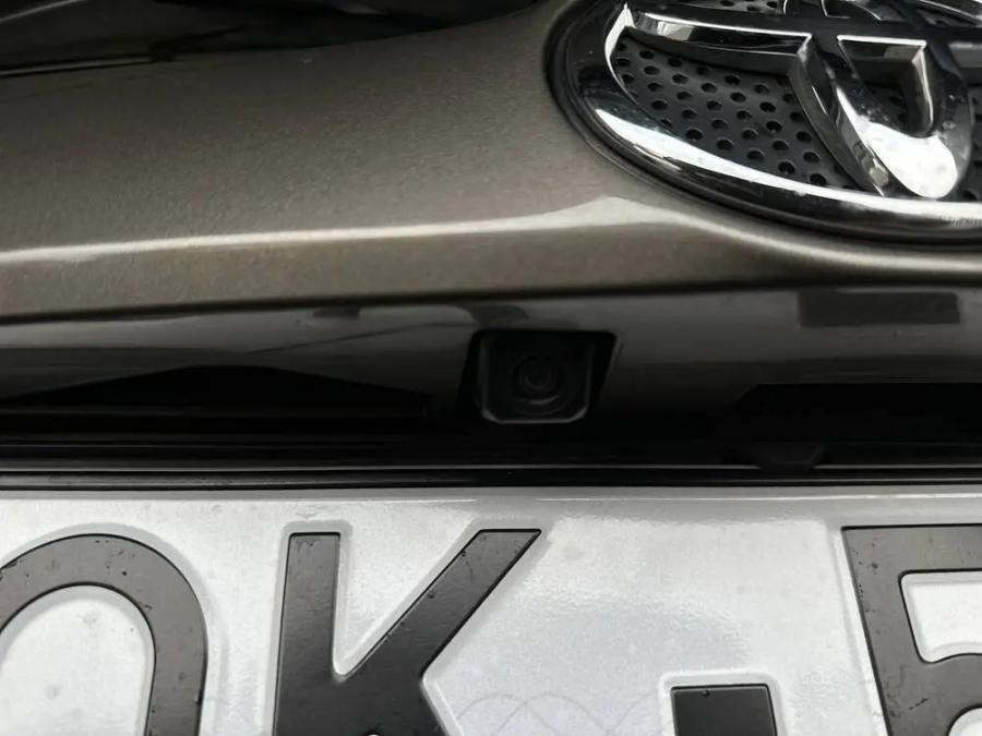 Brūns Toyota RAV4 2017 Rīga, ar dzinēja tilpumu 2.00 L un nobraukumu 94 tūkst. km par 16600 €, foto 36 vietnē AUTOMOTO.COM.LV