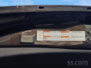 Brown Toyota RAV4 2017 in Riga, with an engine capacity of 2.20 L and mileage of 94 thousand km for 20900 €, photo 13 on AUTOMOTO.COM.LV