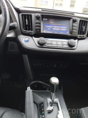 Brūns Toyota RAV4 2017 Rīga, ar dzinēja tilpumu 2.50 L un nobraukumu 180 tūkst. km par 17900 €, foto 8 vietnē AUTOMOTO.COM.LV