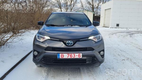 Brūns Toyota RAV4 2018 Rīga, ar dzinēja tilpumu 2.50 L un nobraukumu 220 tūkst. km par 16500 €, foto 2 vietnē AUTOMOTO.COM.LV