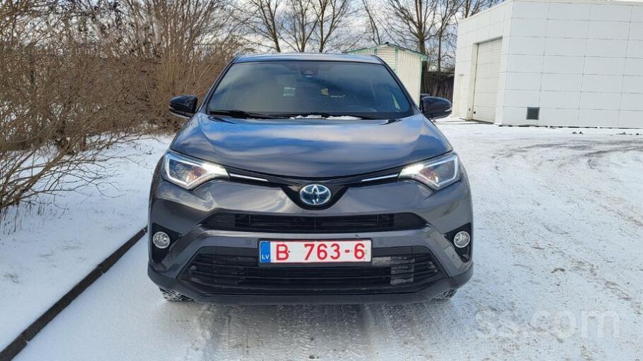 Brūns Toyota RAV4 2018 Rīga, ar dzinēja tilpumu 2.50 L un nobraukumu 220 tūkst. km par 16500 €, foto 2 vietnē AUTOMOTO.COM.LV