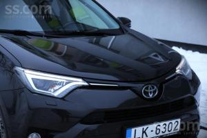 Brūns Toyota RAV4 2018 Rīga, ar dzinēja tilpumu 2.00 L un nobraukumu 226 tūkst. km par 17995 €, foto 23 vietnē AUTOMOTO.COM.LV