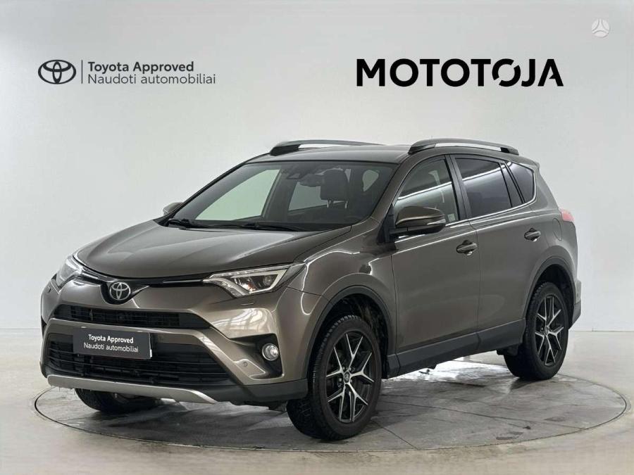 Brūns Toyota RAV4 2018 Viļņa, ar dzinēja tilpumu 1.99 L un nobraukumu 136 tūkst. km par 17900 €, foto 1 vietnē AUTOMOTO.COM.LV