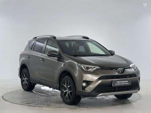 Brūns Toyota RAV4 2018 Viļņa, ar dzinēja tilpumu 1.99 L un nobraukumu 136 tūkst. km par 17900 €, foto 8 vietnē AUTOMOTO.COM.LV