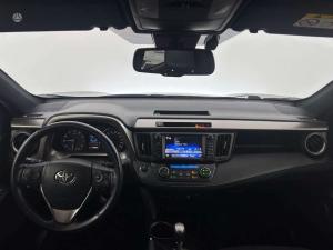 Brūns Toyota RAV4 2018 Viļņa, ar dzinēja tilpumu 1.99 L un nobraukumu 136 tūkst. km par 17900 €, foto 11 vietnē AUTOMOTO.COM.LV