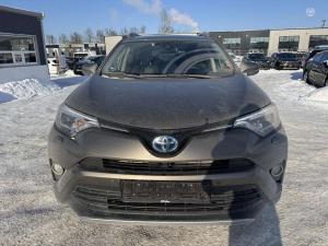 Brown Toyota RAV4 2018 in Kaunas, with an engine capacity of 2.49 L and mileage of 287 thousand km for 12950 €, photo 6 on AUTOMOTO.COM.LV