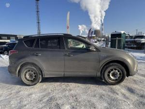 Brown Toyota RAV4 2018 in Kaunas, with an engine capacity of 2.49 L and mileage of 287 thousand km for 12950 €, photo 7 on AUTOMOTO.COM.LV