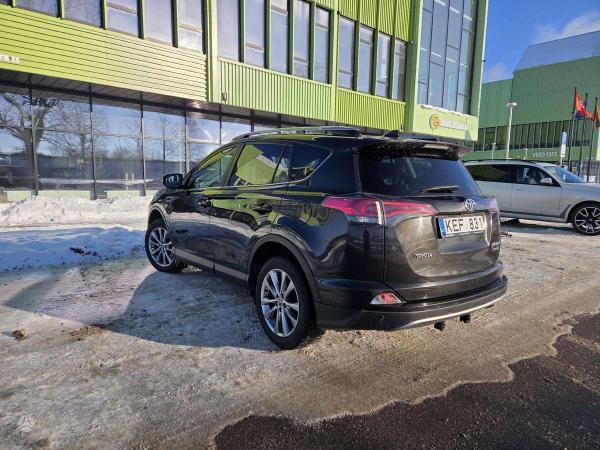 Brūns Toyota RAV4 2018 Kauņa, ar dzinēja tilpumu 2.49 L un nobraukumu 81 tūkst. km par 21200 €, foto 4 vietnē AUTOMOTO.COM.LV