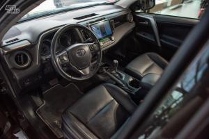 Brūns Toyota RAV4 2018 Kauņa, ar dzinēja tilpumu 2.50 L un nobraukumu 93 tūkst. km par 20771 €, foto 12 vietnē AUTOMOTO.COM.LV