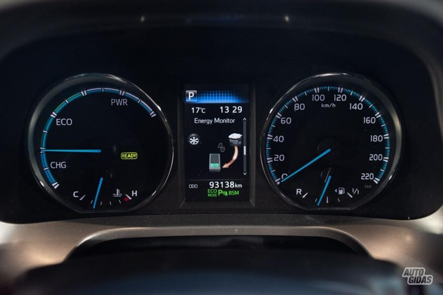 Brūns Toyota RAV4 2018 Kauņa, ar dzinēja tilpumu 2.50 L un nobraukumu 93 tūkst. km par 20771 €, foto 18 vietnē AUTOMOTO.COM.LV