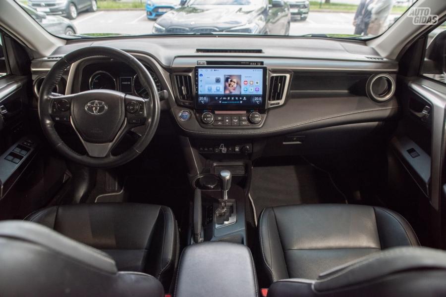 Brūns Toyota RAV4 2018 Kauņa, ar dzinēja tilpumu 2.50 L un nobraukumu 93 tūkst. km par 20771 €, foto 21 vietnē AUTOMOTO.COM.LV