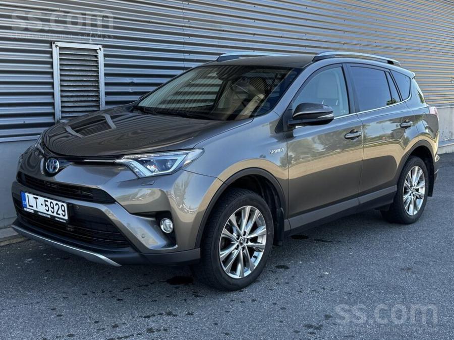 Brūns Toyota RAV4 2018 Rīga, ar dzinēja tilpumu 2.50 L un nobraukumu 69 tūkst. km par 20300 €, foto 1 vietnē AUTOMOTO.COM.LV
