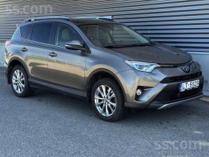 Brūns Toyota RAV4 2018 Rīga, ar dzinēja tilpumu 2.50 L un nobraukumu 69 tūkst. km par 20300 €, foto 8 vietnē AUTOMOTO.COM.LV