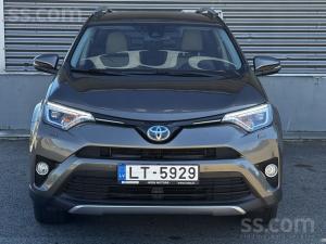 Brūns Toyota RAV4 2018 Rīga, ar dzinēja tilpumu 2.50 L un nobraukumu 69 tūkst. km par 20300 €, foto 9 vietnē AUTOMOTO.COM.LV