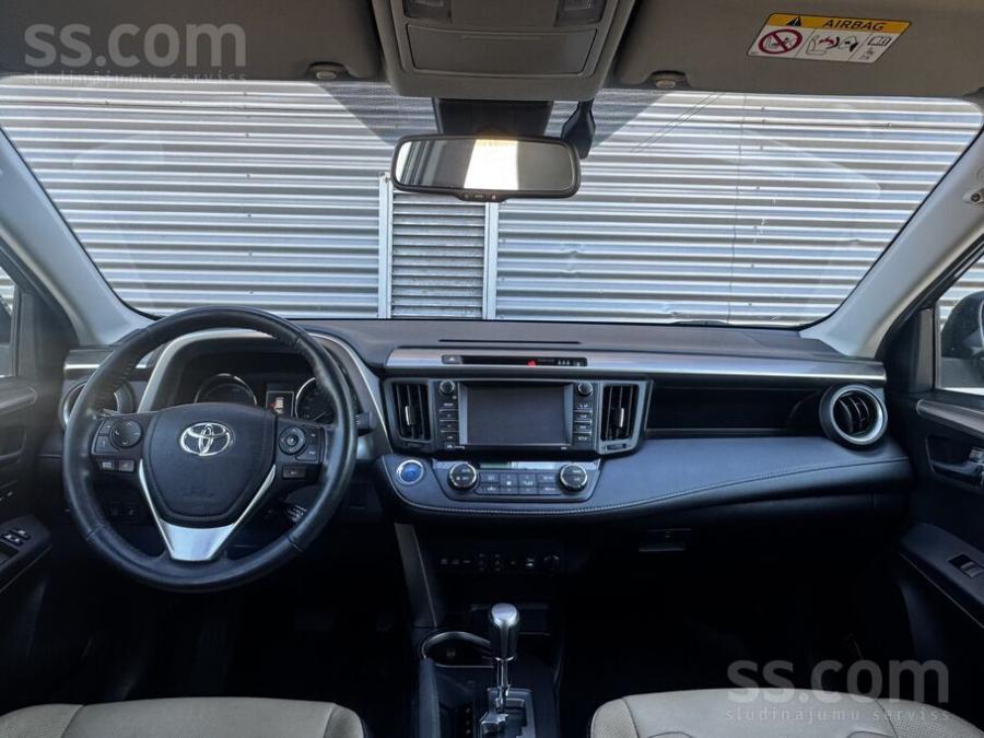 Brūns Toyota RAV4 2018 Rīga, ar dzinēja tilpumu 2.50 L un nobraukumu 69 tūkst. km par 20300 €, foto 14 vietnē AUTOMOTO.COM.LV
