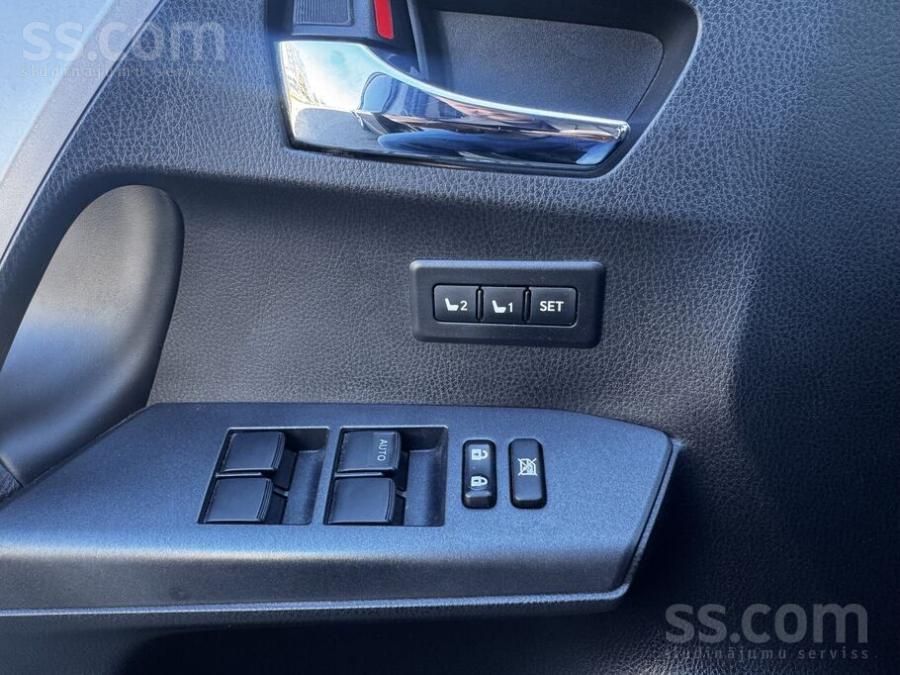 Brūns Toyota RAV4 2018 Rīga, ar dzinēja tilpumu 2.50 L un nobraukumu 69 tūkst. km par 20300 €, foto 17 vietnē AUTOMOTO.COM.LV