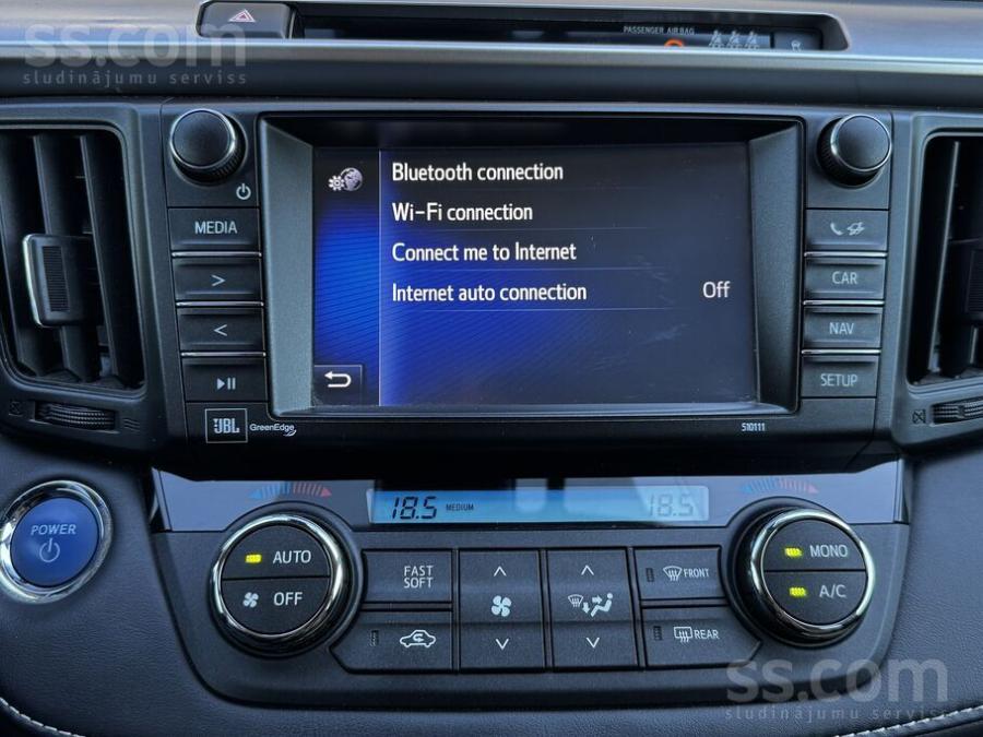 Brūns Toyota RAV4 2018 Rīga, ar dzinēja tilpumu 2.50 L un nobraukumu 69 tūkst. km par 20300 €, foto 25 vietnē AUTOMOTO.COM.LV