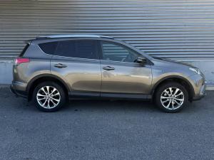Brūns Toyota RAV4 2018 Rīga, ar dzinēja tilpumu 2.50 L un nobraukumu 69 tūkst. km par 20900 €, foto 7 vietnē AUTOMOTO.COM.LV