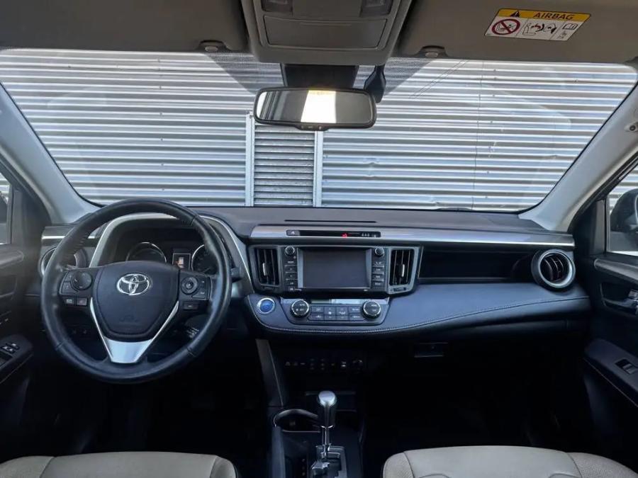 Brūns Toyota RAV4 2018 Rīga, ar dzinēja tilpumu 2.50 L un nobraukumu 69 tūkst. km par 20900 €, foto 14 vietnē AUTOMOTO.COM.LV