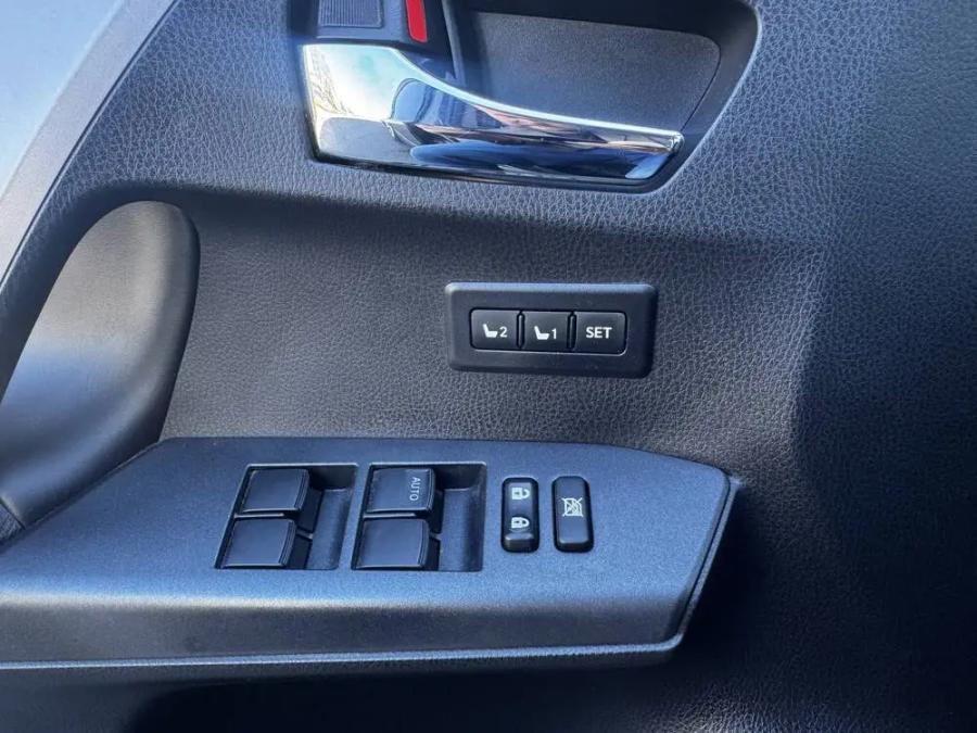 Brūns Toyota RAV4 2018 Rīga, ar dzinēja tilpumu 2.50 L un nobraukumu 69 tūkst. km par 20900 €, foto 17 vietnē AUTOMOTO.COM.LV