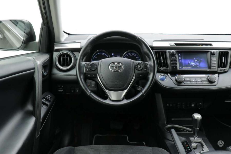 Brūns Toyota RAV4 2018 Viļņa, ar dzinēja tilpumu 2.49 L un nobraukumu 304 tūkst. km par 13900 €, foto 8 vietnē AUTOMOTO.COM.LV