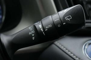 Brūns Toyota RAV4 2018 Viļņa, ar dzinēja tilpumu 2.49 L un nobraukumu 304 tūkst. km par 13900 €, foto 28 vietnē AUTOMOTO.COM.LV