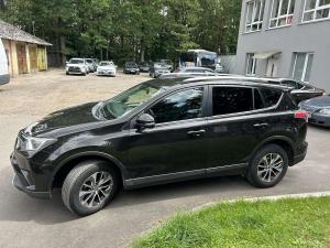 Brūns Toyota RAV4 2018 Viļņa, ar dzinēja tilpumu 1.99 L un nobraukumu 133 tūkst. km par 17200 €, foto 8 vietnē AUTOMOTO.COM.LV