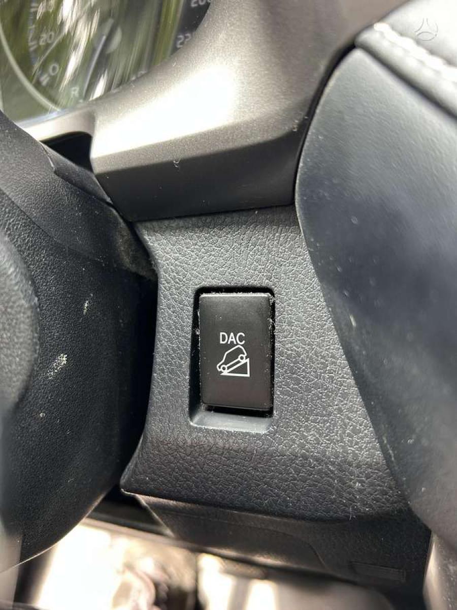Brūns Toyota RAV4 2018 Viļņa, ar dzinēja tilpumu 1.99 L un nobraukumu 133 tūkst. km par 17200 €, foto 25 vietnē AUTOMOTO.COM.LV