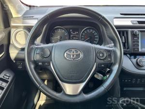 Brūns Toyota RAV4 2018 Rīga, ar dzinēja tilpumu 2.00 L un nobraukumu 136 tūkst. km par 18990 €, foto 13 vietnē AUTOMOTO.COM.LV