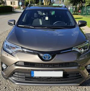Brūns Toyota RAV4 2018 Šauļi, ar dzinēja tilpumu 2.49 L un nobraukumu 56 tūkst. km par 20500 €, foto 3 vietnē AUTOMOTO.COM.LV