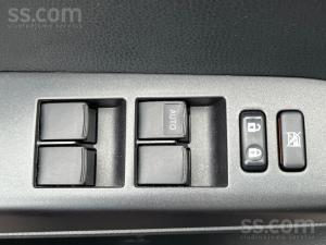 Brūns Toyota RAV4 2018 Jelgava, ar dzinēja tilpumu 2.00 L un nobraukumu 105 tūkst. km par 18490 €, foto 20 vietnē AUTOMOTO.COM.LV
