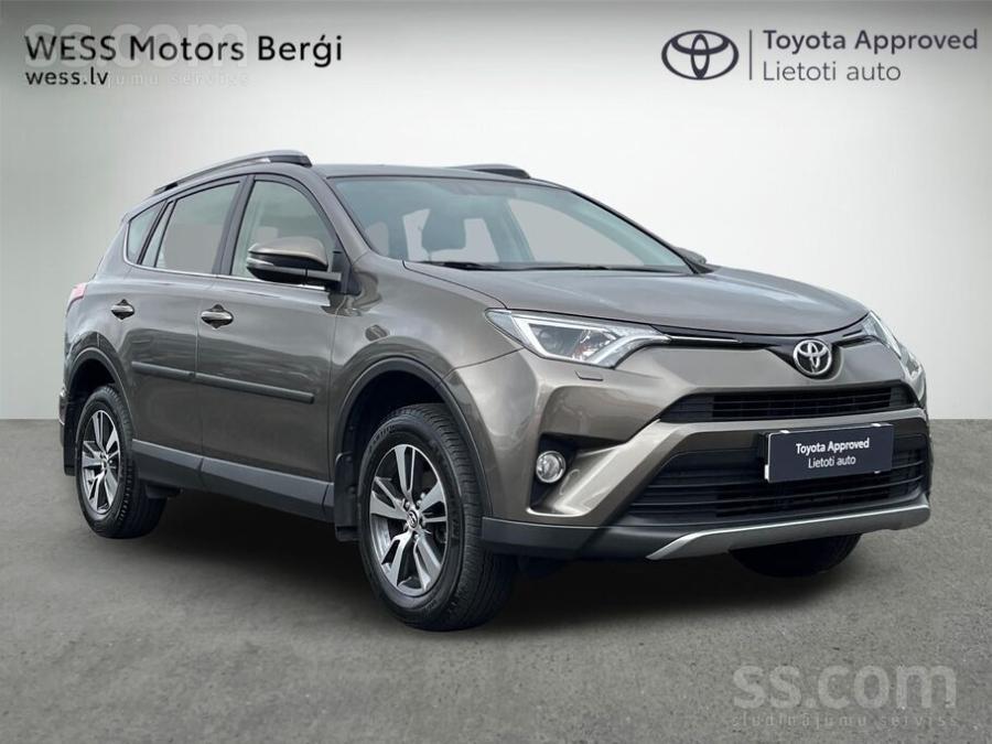 Brūns Toyota RAV4 2018 Jelgava, ar dzinēja tilpumu 2.00 L un nobraukumu 105 tūkst. km par 18490 €, foto 24 vietnē AUTOMOTO.COM.LV
