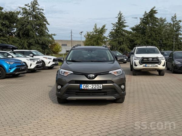 Коричневый Тойота РАВ 4 2018 в Лиепая, объемом двигателя 2.00 л и пробегом 210 тыс. км за 15900 €, фото 8 на AUTOMOTO.COM.LV