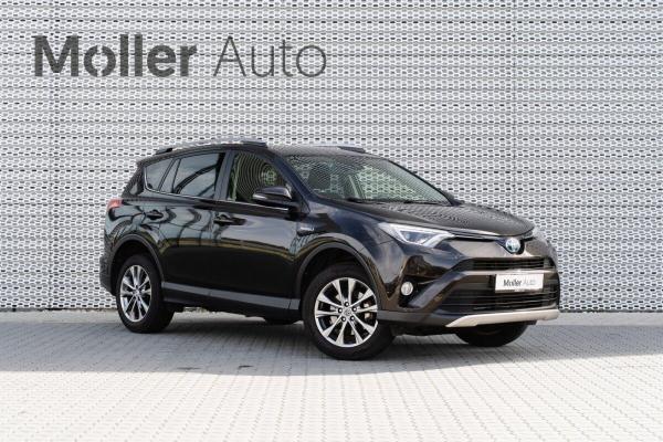 Toyota RAV4 2019 Mārupe vietnē Brūns Toyota RAV4 2019 Mārupe, ar dzinēja tilpumu 2.50 L un nobraukumu 133 tūkst. km par 17500 €, foto 3 vietnē AUTOMOTO.COM.LV