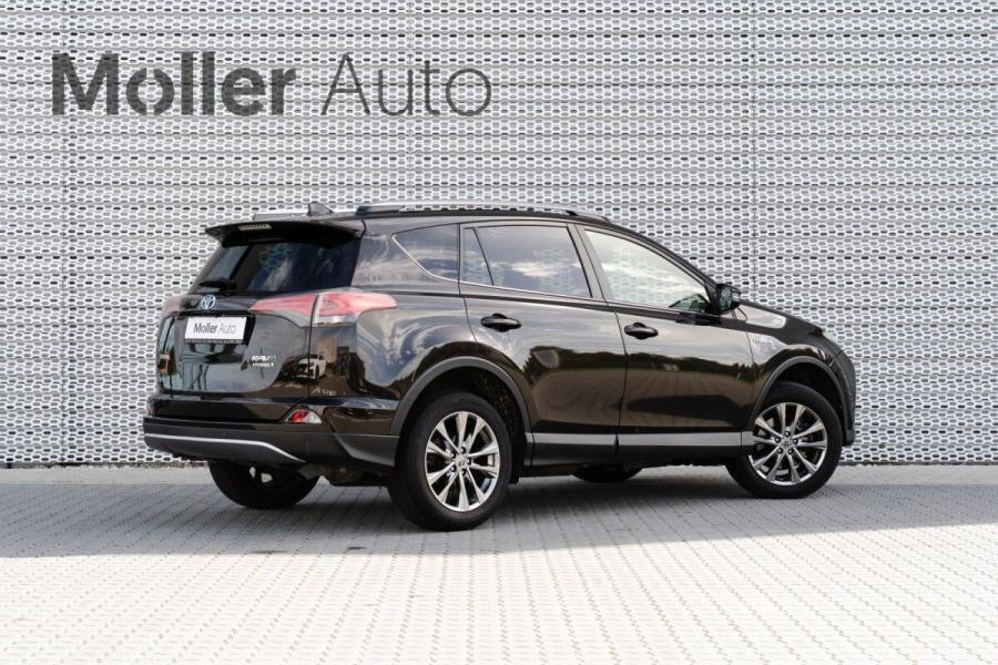 Brūns Toyota RAV4 2019 Mārupe, ar dzinēja tilpumu 2.50 L un nobraukumu 133 tūkst. km par 17500 €, foto 5 vietnē AUTOMOTO.COM.LV