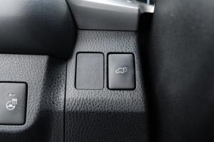 Brūns Toyota RAV4 2019 Mārupe, ar dzinēja tilpumu 2.50 L un nobraukumu 133 tūkst. km par 17500 €, foto 14 vietnē AUTOMOTO.COM.LV