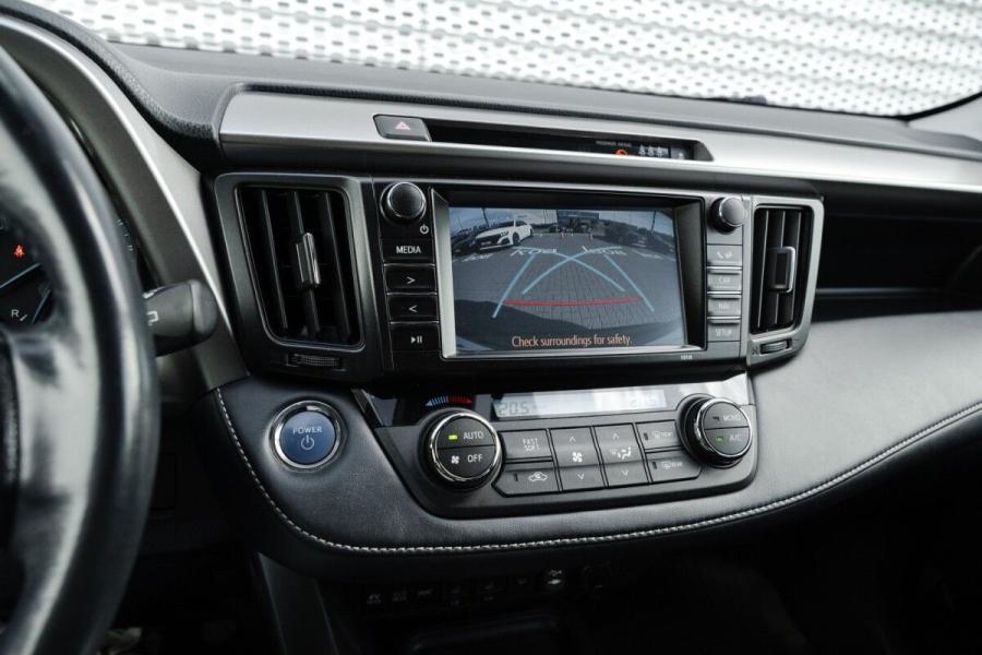 Brūns Toyota RAV4 2019 Mārupe, ar dzinēja tilpumu 2.50 L un nobraukumu 133 tūkst. km par 17500 €, foto 15 vietnē AUTOMOTO.COM.LV