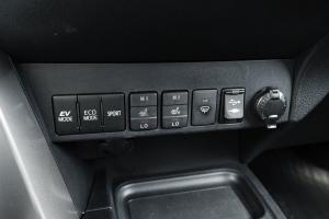 Brūns Toyota RAV4 2019 Mārupe, ar dzinēja tilpumu 2.50 L un nobraukumu 133 tūkst. km par 17500 €, foto 19 vietnē AUTOMOTO.COM.LV