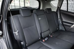 Brūns Toyota RAV4 2019 Mārupe, ar dzinēja tilpumu 2.50 L un nobraukumu 133 tūkst. km par 17500 €, foto 21 vietnē AUTOMOTO.COM.LV