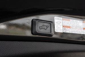 Brūns Toyota RAV4 2019 Mārupe, ar dzinēja tilpumu 2.50 L un nobraukumu 133 tūkst. km par 17500 €, foto 23 vietnē AUTOMOTO.COM.LV