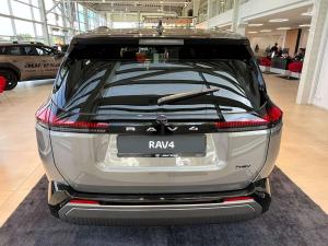 Brūns Toyota RAV4 2026 Panevēža, ar dzinēja tilpumu 2.49 L un nobraukumu 0 tūkst. km par 44750 €, foto 8 vietnē AUTOMOTO.COM.LV