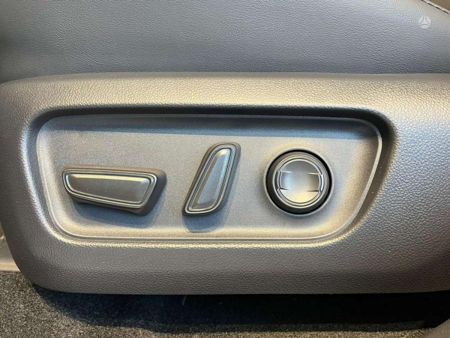 Brūns Toyota RAV4 2026 Panevēža, ar dzinēja tilpumu 2.49 L un nobraukumu 0 tūkst. km par 44750 €, foto 11 vietnē AUTOMOTO.COM.LV