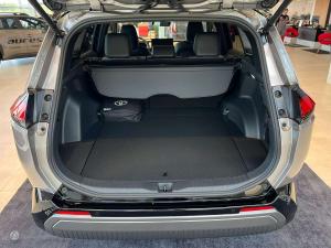 Brūns Toyota RAV4 2026 Panevēža, ar dzinēja tilpumu 2.49 L un nobraukumu 0 tūkst. km par 44750 €, foto 15 vietnē AUTOMOTO.COM.LV