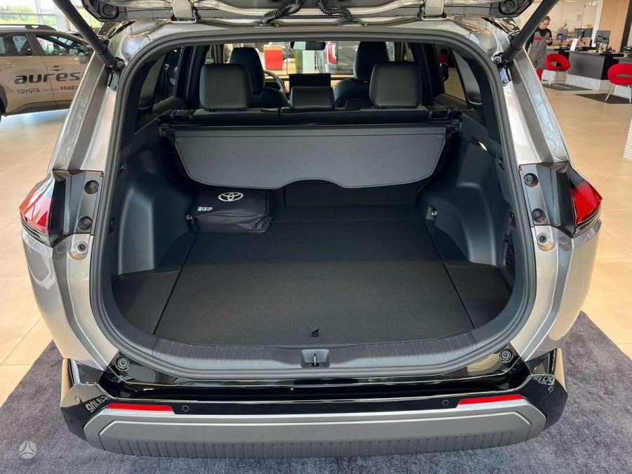 Brūns Toyota RAV4 2026 Panevēža, ar dzinēja tilpumu 2.49 L un nobraukumu 0 tūkst. km par 44750 €, foto 15 vietnē AUTOMOTO.COM.LV