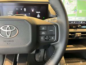 Brūns Toyota RAV4 2026 Panevēža, ar dzinēja tilpumu 2.49 L un nobraukumu 0 tūkst. km par 44750 €, foto 24 vietnē AUTOMOTO.COM.LV